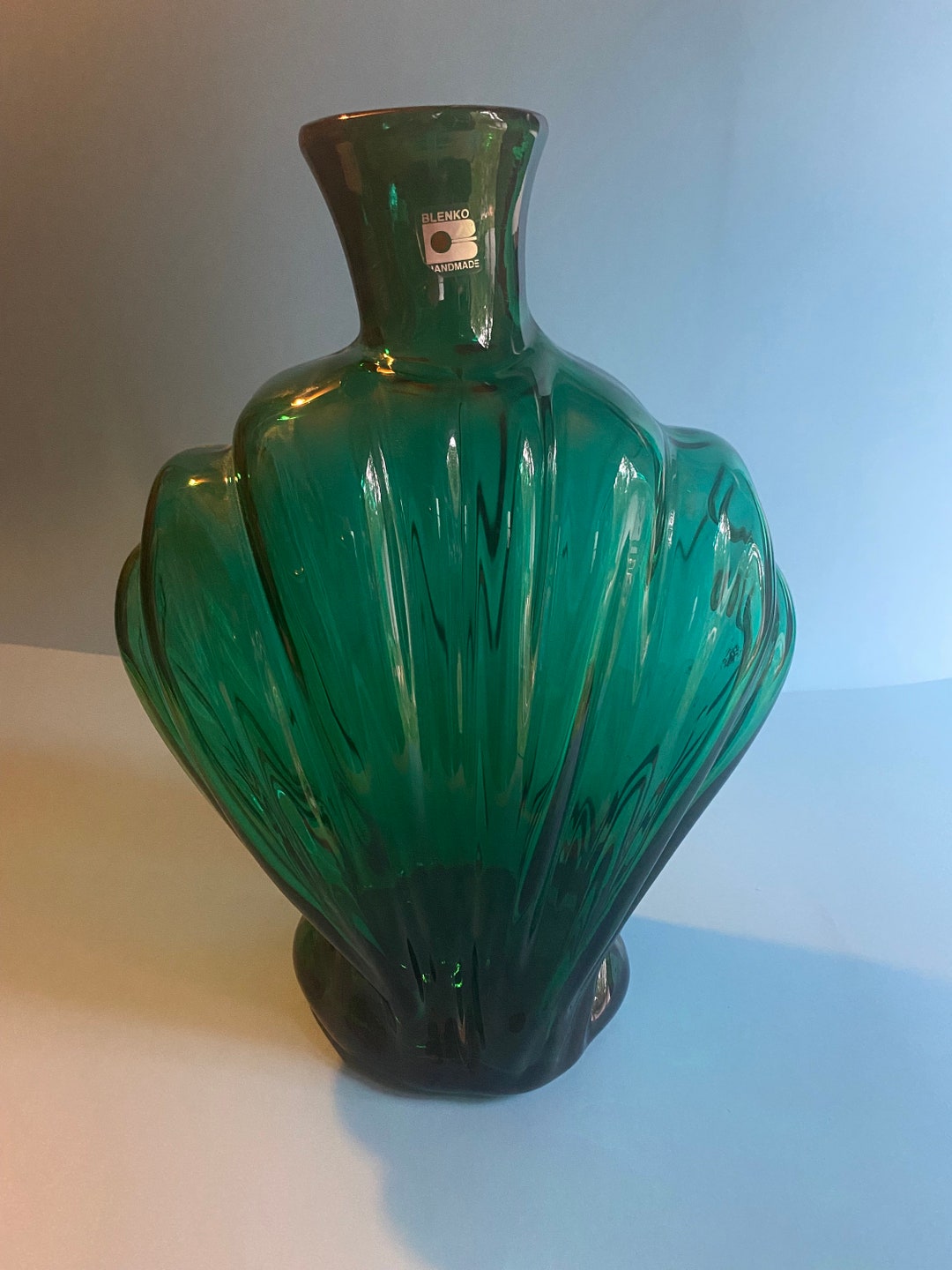 Vintage Hank Adams 1991 Emerald Green Blenko Glass Seashell Vase 9106 ...