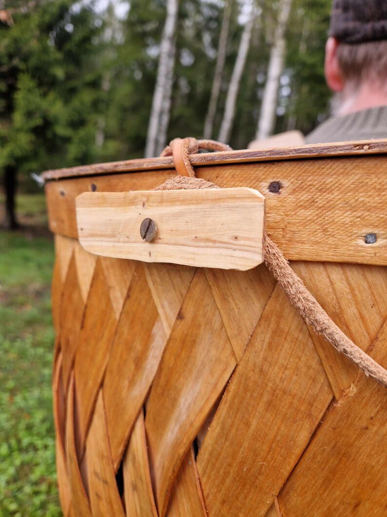 Vintage Trapper Basket Backpack | Adirondack Woven Pack With Lid ...