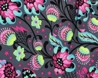 Black Fly Trap Fabric Venus Fly Trap Moss by Thecalvarium Summer ...