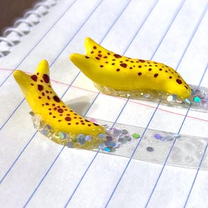 Tiny Banana Slug Bookmarks, Sculpted Polymer Clay Slugs With Trails - Etsy