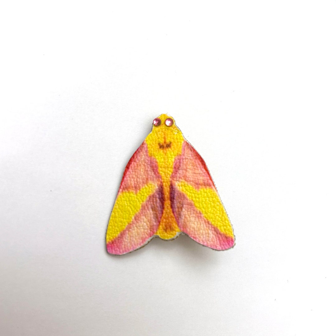 Small Rosy Maple Moth Brooch - Gift for Moth Lovers, Gifts for Her - Etsy