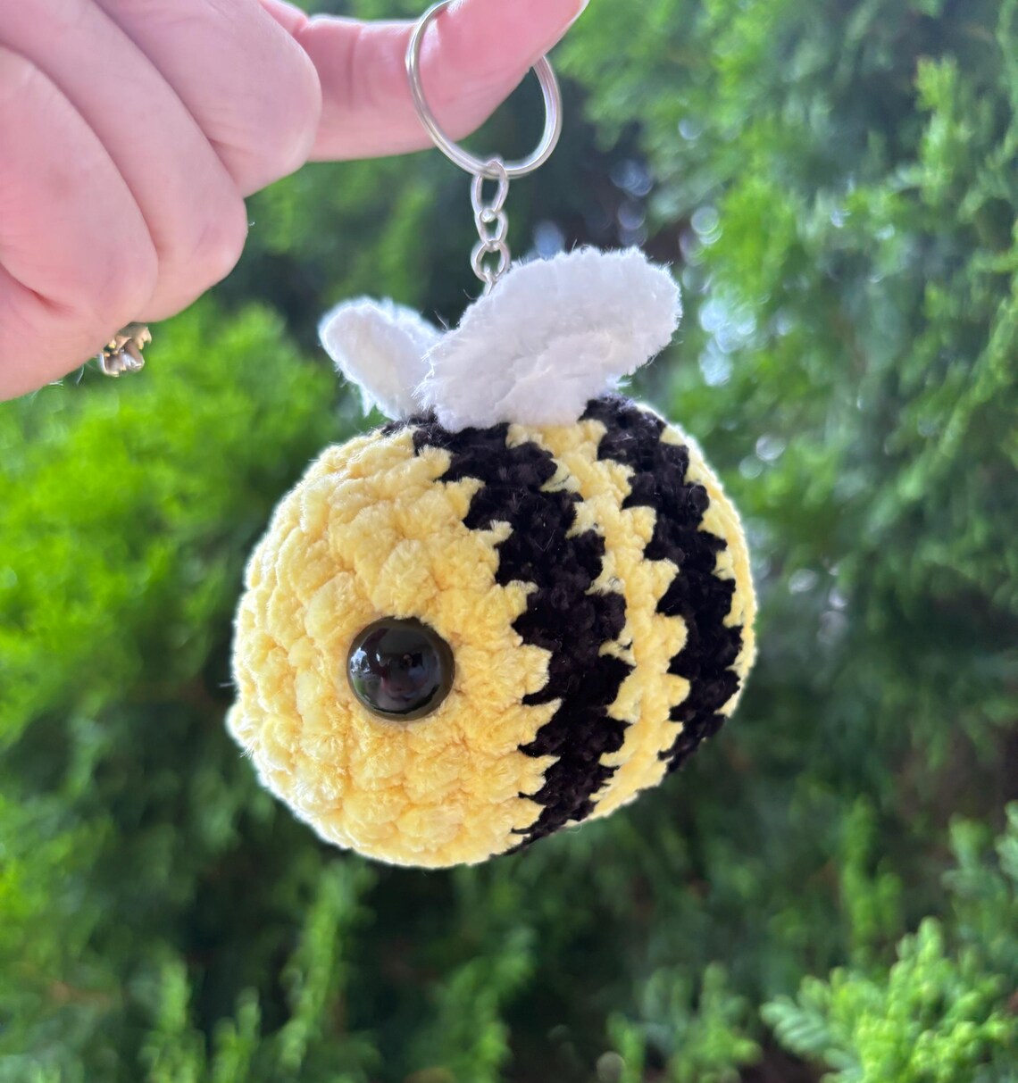 Crochet/amigurumi Bumble Bee Keychain | Plushie/stuffed Animal ...