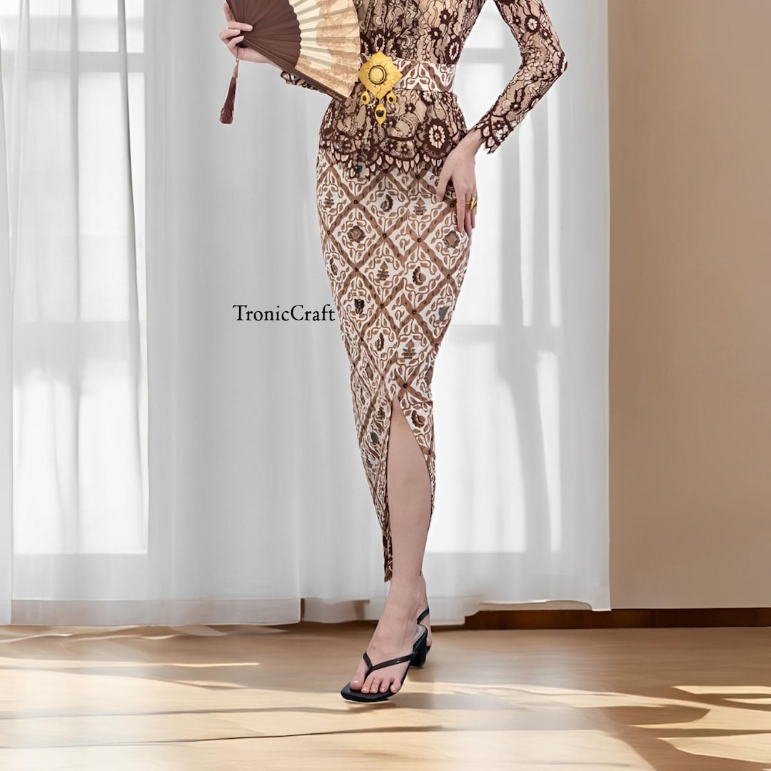 Classic Cotton Batik Kamen Skirt Elegant and Comfortable,batik Pattern ...