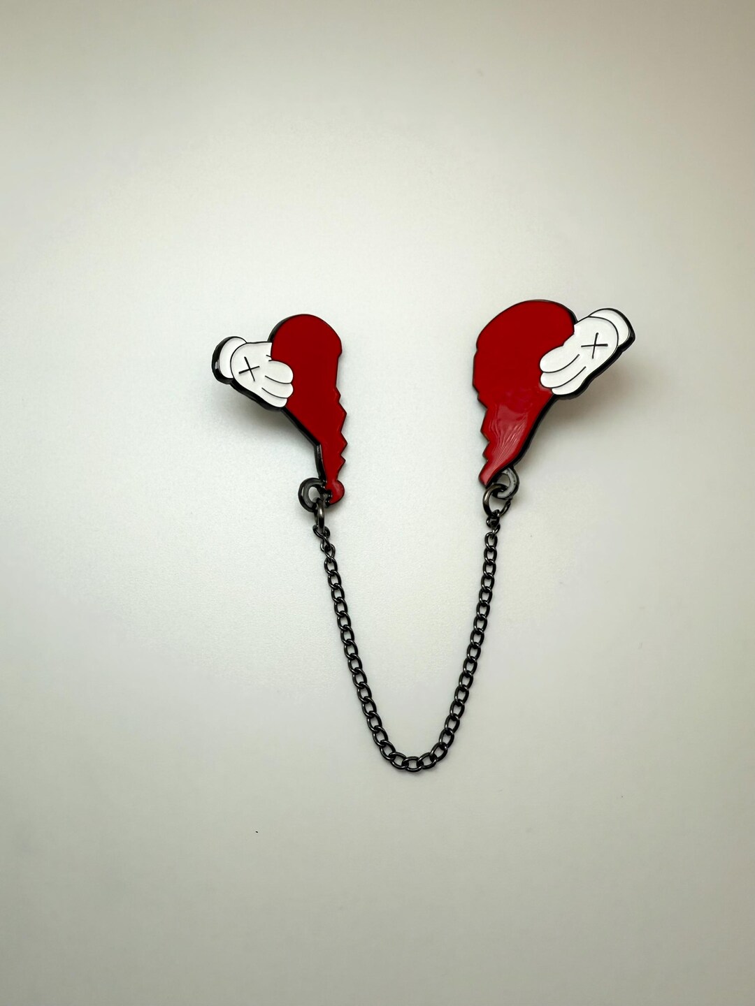 Hat Pins | Heart Hat Chain | Broken Heart Hat Chain | New Era Hat ...