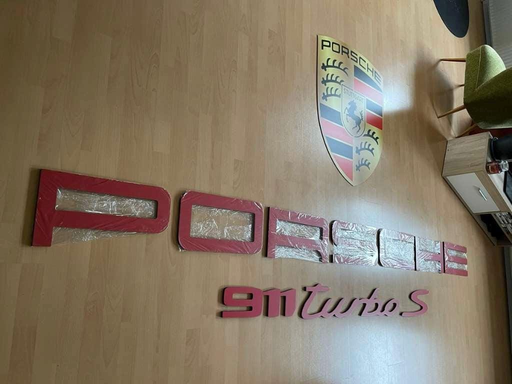 Porsche 911 Turbo Logo & Red Text Logo Wall Sign 9ft / 280cm XXL Metal ...