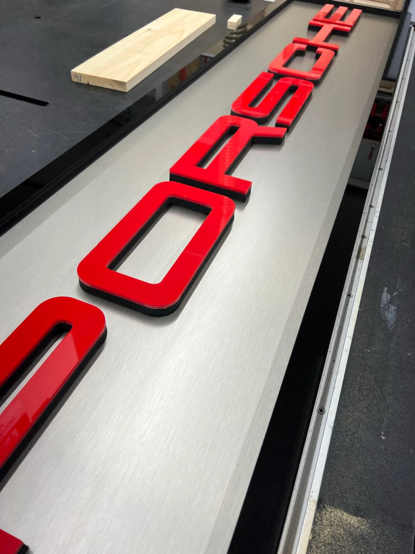 Porsche Wall Sign Sculpture Porsche Letter Dibond Metal Sculpture ...