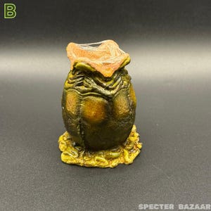 Various Styles of Realistic 1:6 Scale Alien Xenomorph Eggs - Alien Egg ...