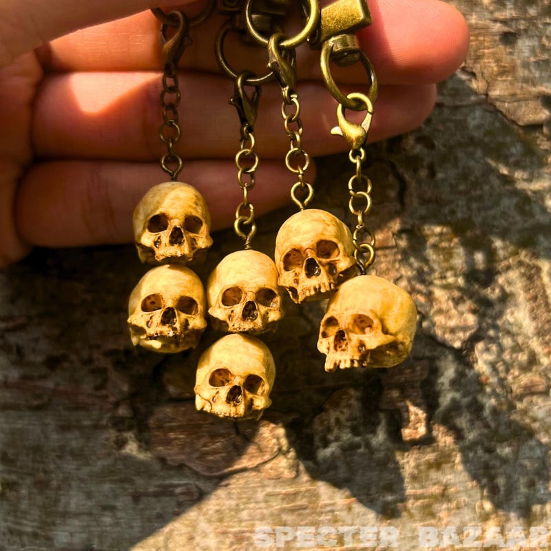 Personalized Keychain Skull - Etsy UK