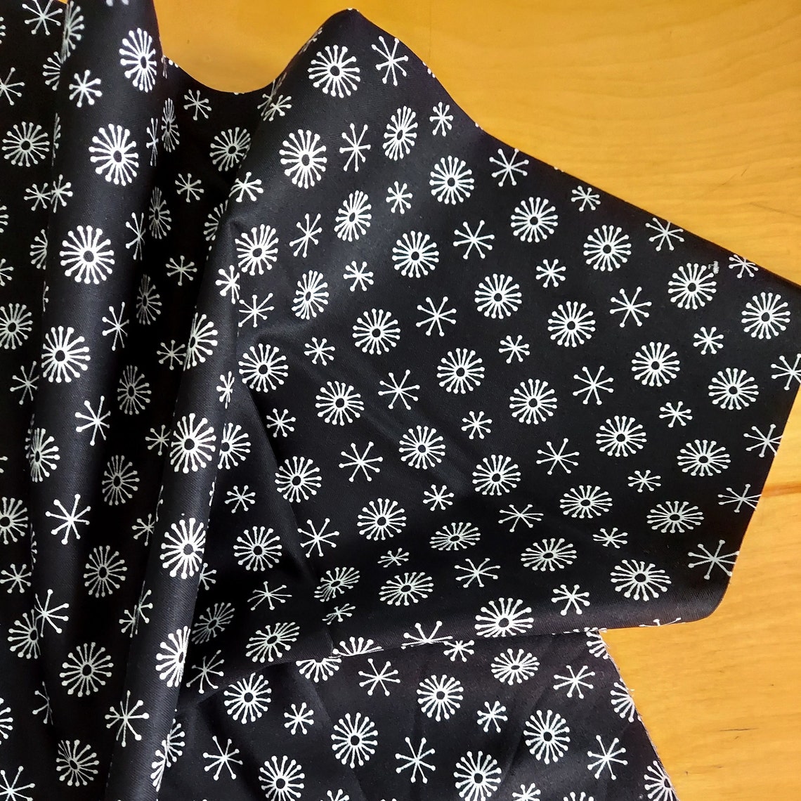 Cotton Fabric: Jacks Black and White Gramercy BTR7030 by Blank Quilting ...