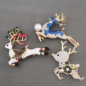 Christmas Brooch, Christmas Reindeer Lapel Pin, Reindeer Brooch ...