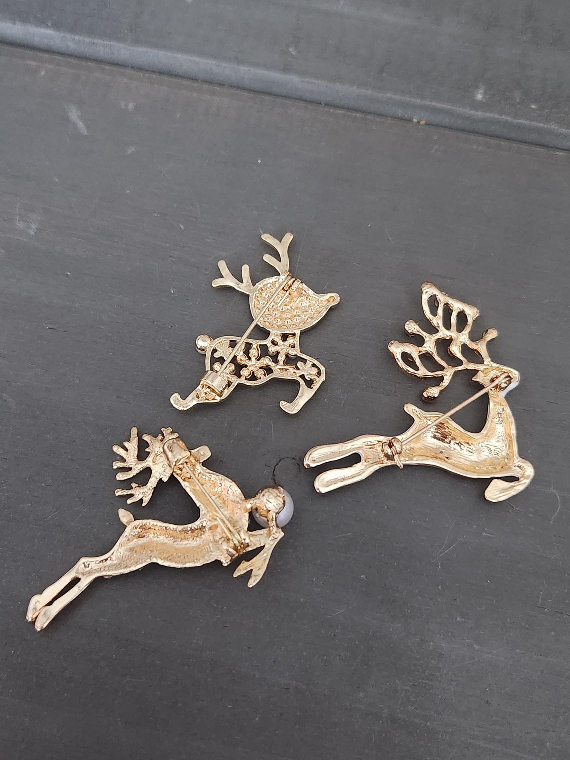 Christmas Brooch, Christmas Reindeer Lapel Pin, Reindeer Brooch ...