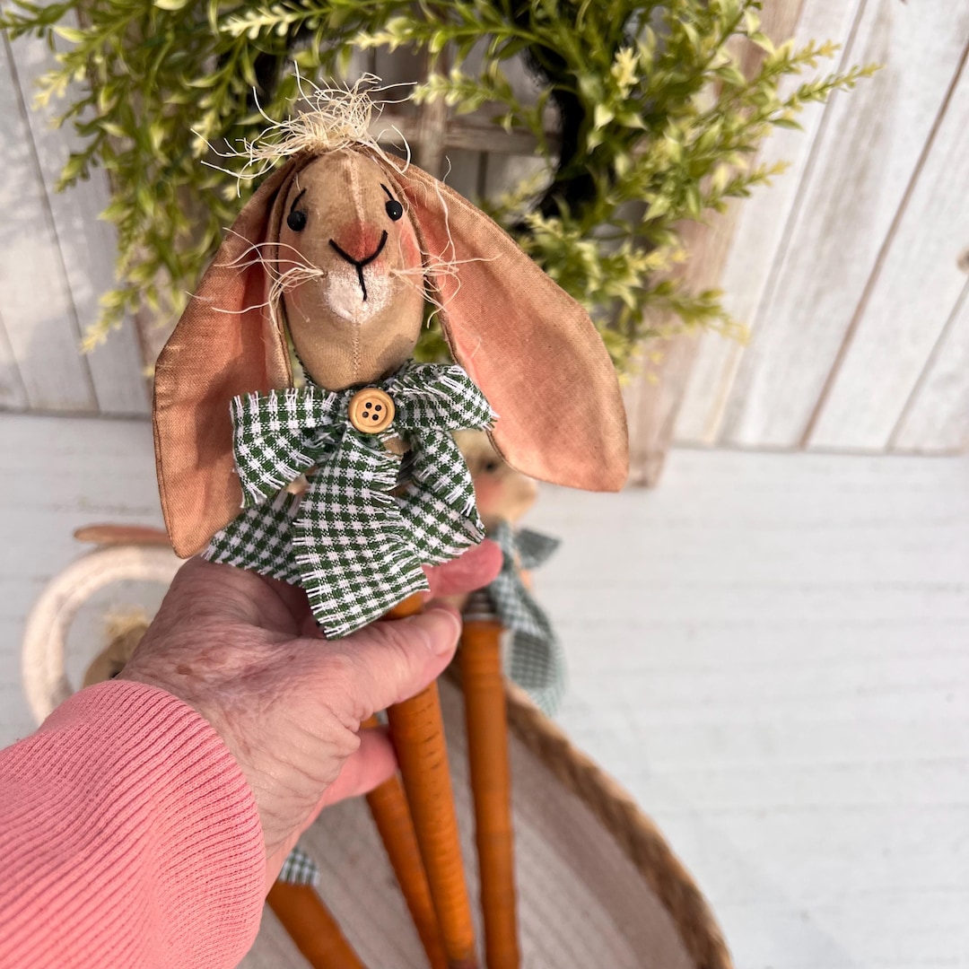 Vintage Wood Bobbin Bunny Pick, Rabbit, Farmhouse, Spring Decor, Easter ...