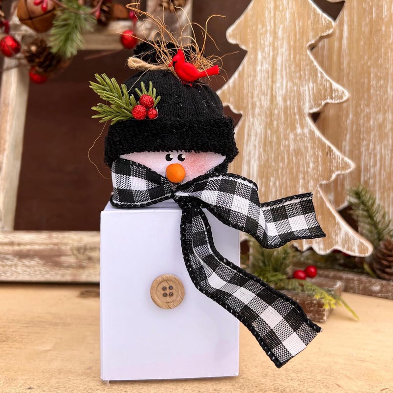 Snowman Gift Box - 60+ Gift Ideas for 2025