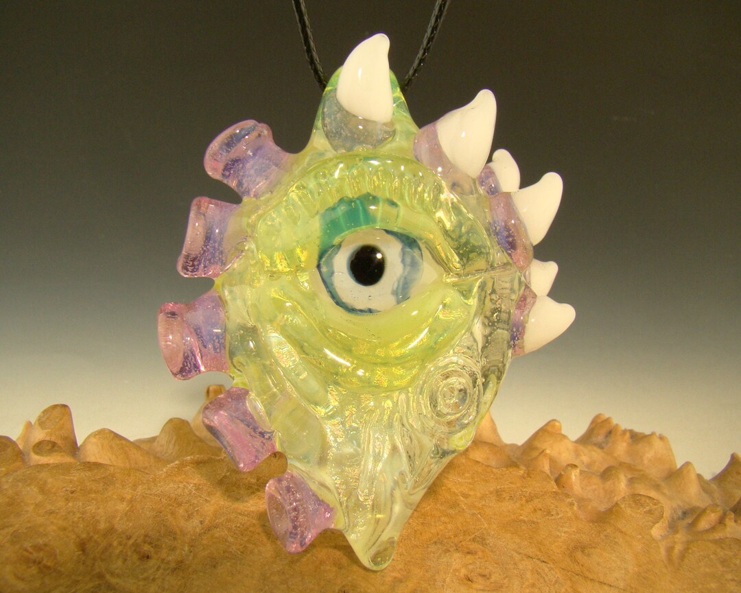 Pendant Eye of the Creature With Suckers Fangs Glass Boro Focal Bead ...
