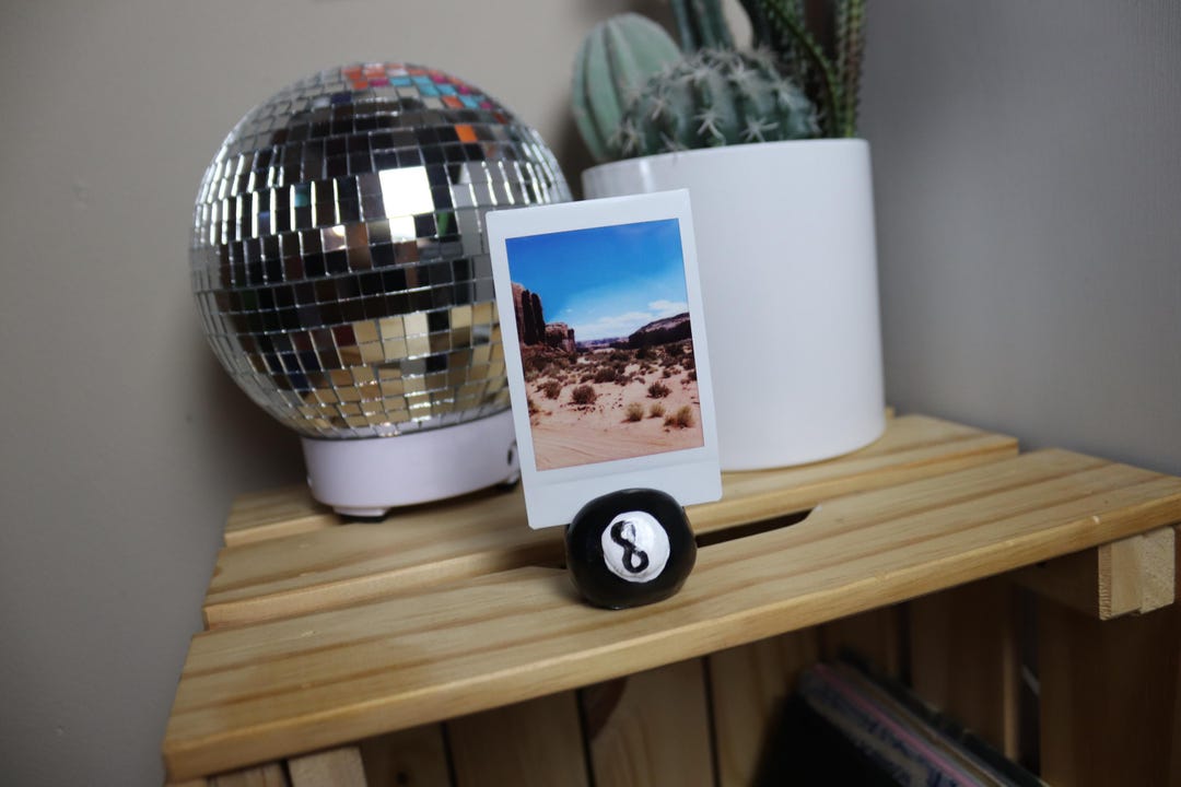 Polaroid Display Holder, 8 Ball Picture Stand, Photo Organizer ...