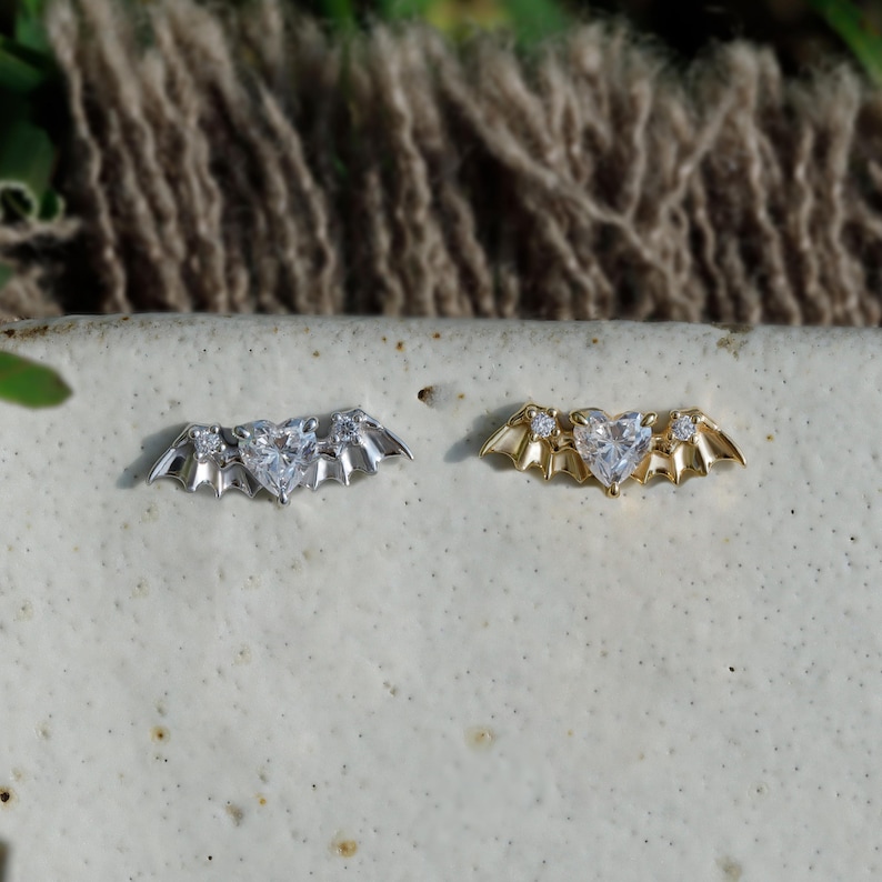 Bat Wing Heart Gem Flat Helix Threadless Stud: Sterling Silver ...