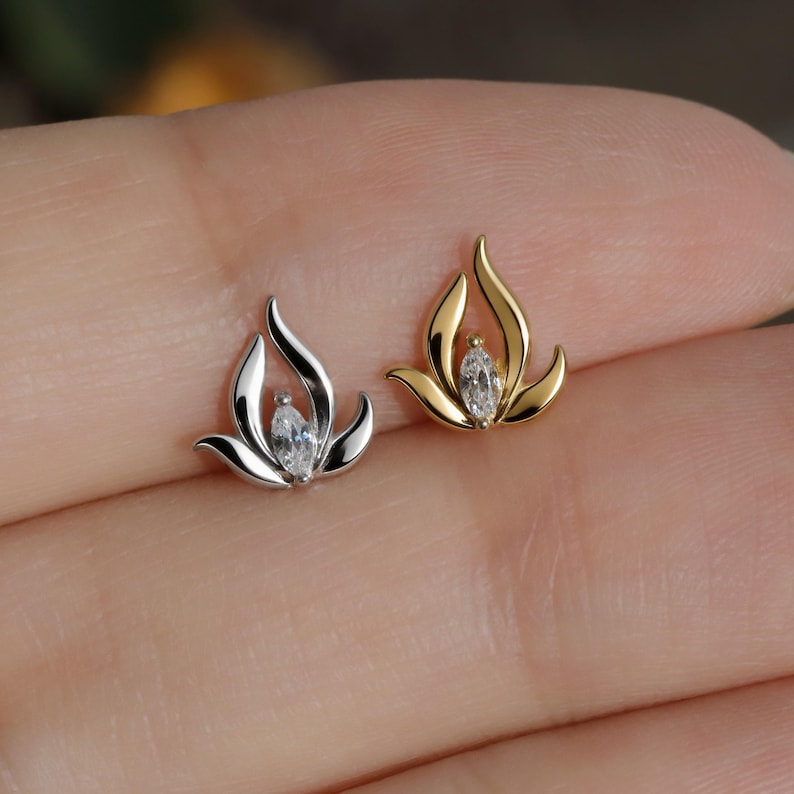 Mini Lotus Threadless Push in Helix Stud, Sterling Silver Cartilage ...