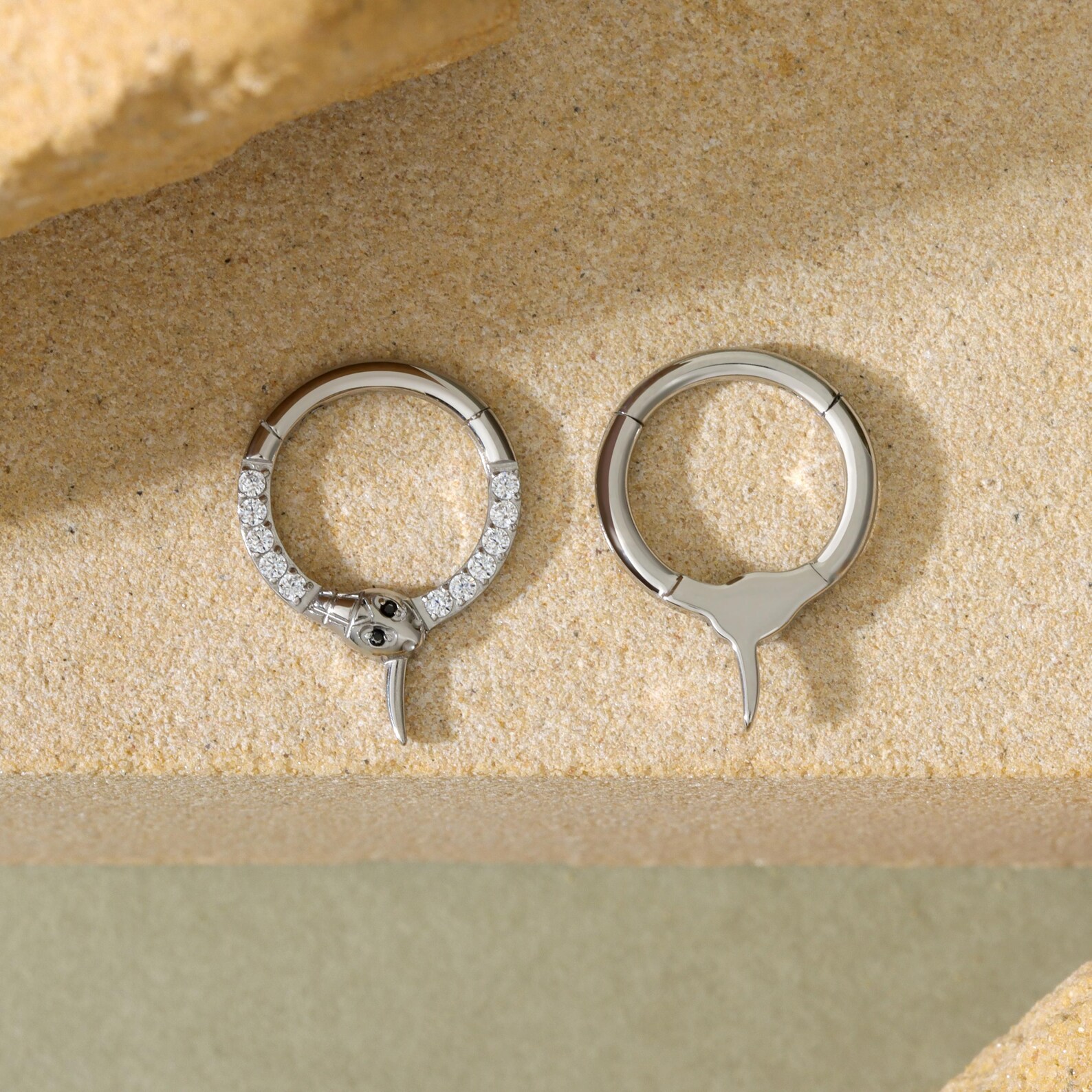 Implant Titanium Snake CZ Septum Ring 16G Gold Hinged Septum Click Nose ...