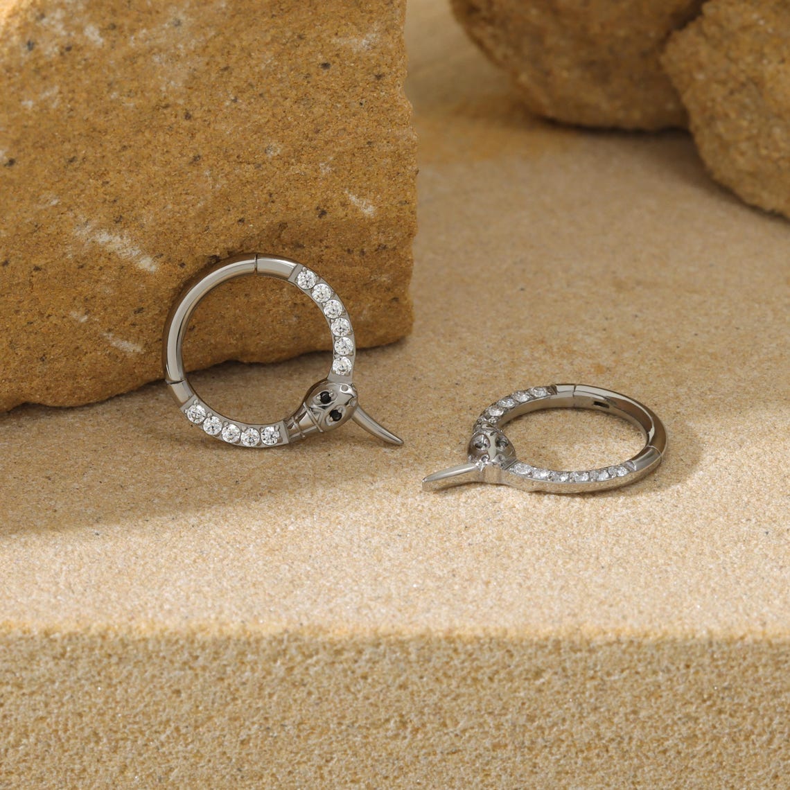 Implant Titanium Snake CZ Septum Ring 16G Gold Hinged Septum Click Nose ...