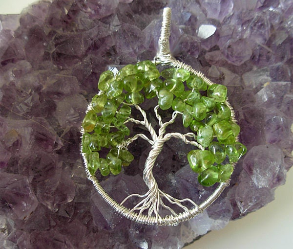 Spring Blooming Peridot Tree of Life August Birthstone - Etsy