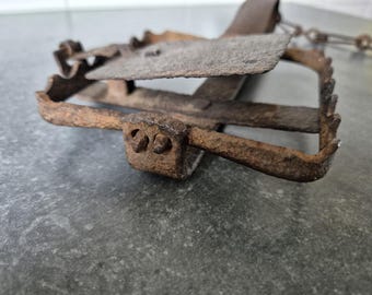 Vintage Nash Products Mole Trap - Etsy