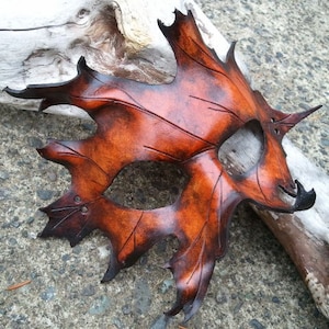 Leather Leaf Mask Inspired by the Mighty Oak Tree Leaves - Etsy