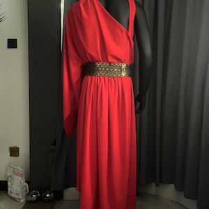 Roman Style Red Toga | Men Classic Historical Medieval Costume ...