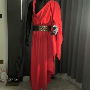 Roman Style Red Toga | Men Classic Historical Medieval Costume ...