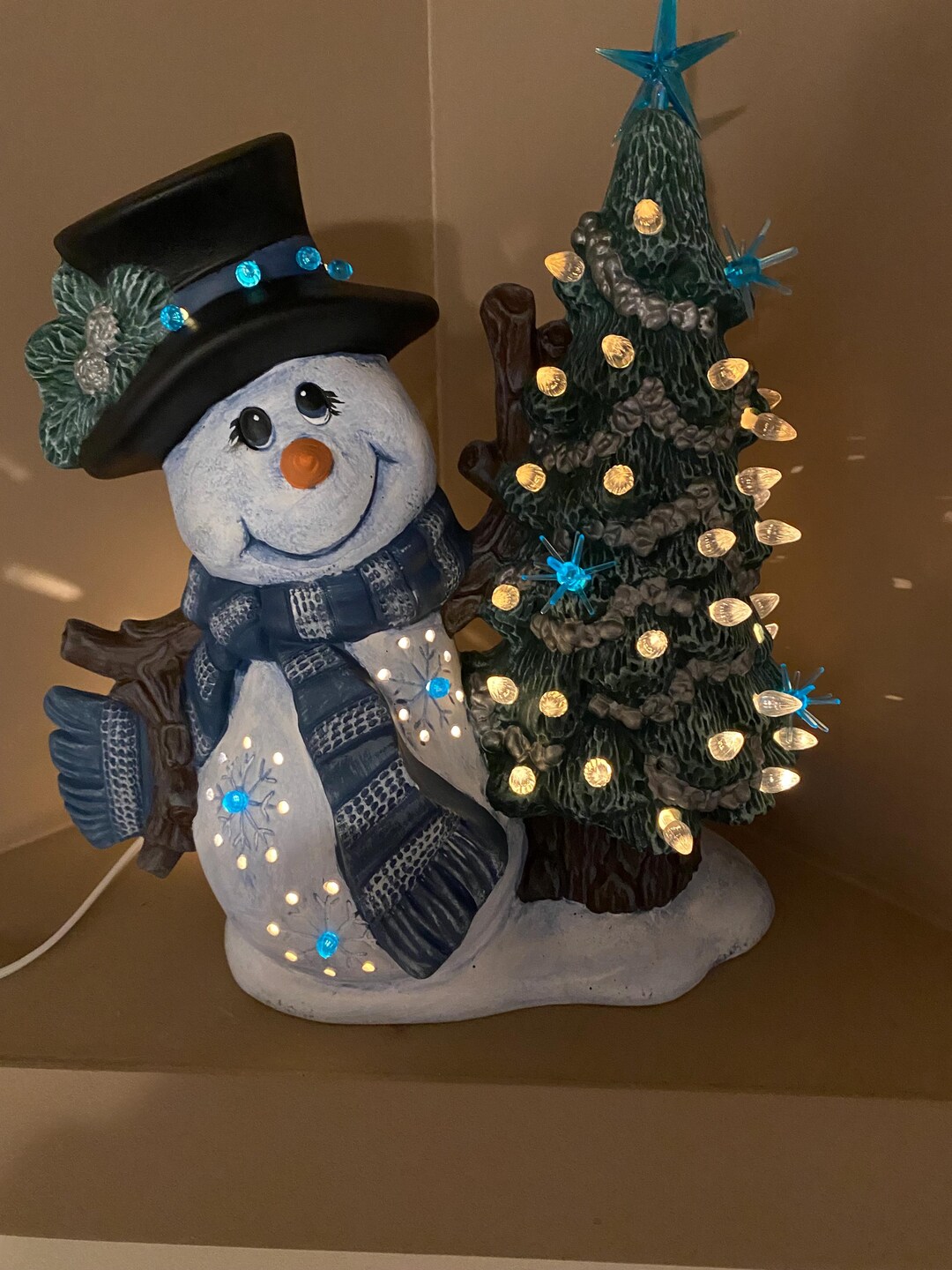 CERAMIC Tabletop SNOWMAN With a Christmas Tree and Clear & Blue Lites ...