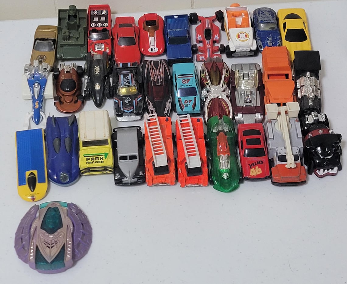 Lot of 150+ Vintage Hot Wheels/diecast Vehicles, Early 1980s - Late ...