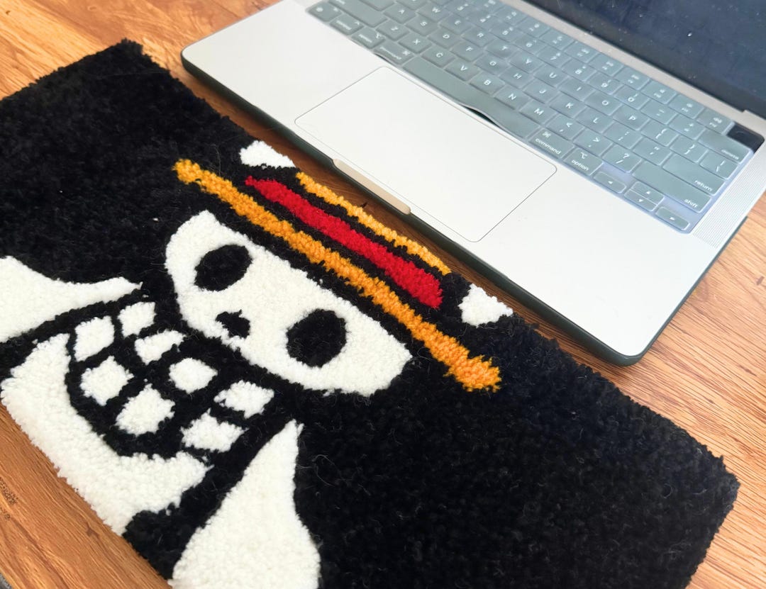 Custom Anime Keyboard Rug, Handmade Anime Keyboard Mat, Tufted Anime ...