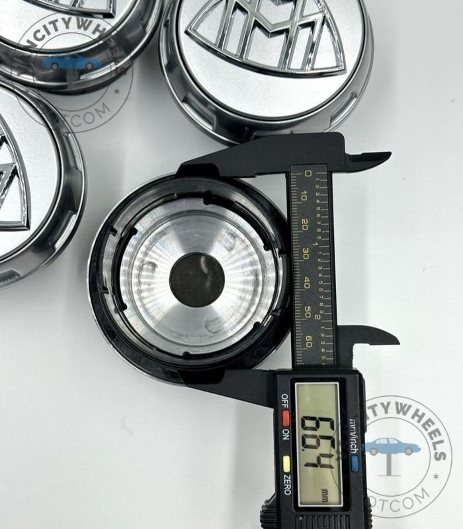 Maybach 66mm Surround Wheel Center Cap in Chrome, W205 W213 W218 Wheel ...