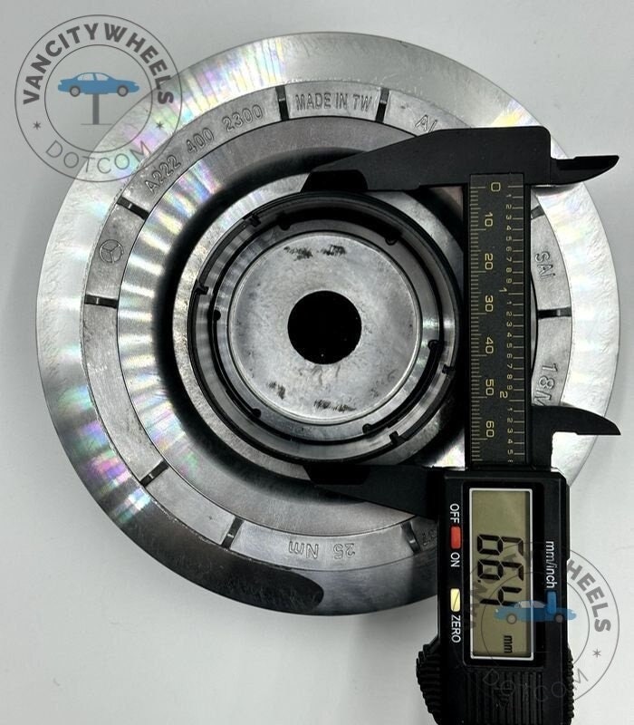 Chrome Mercedes Benz Maybach Hubcap A2224002300, 145mm Wheel Center ...