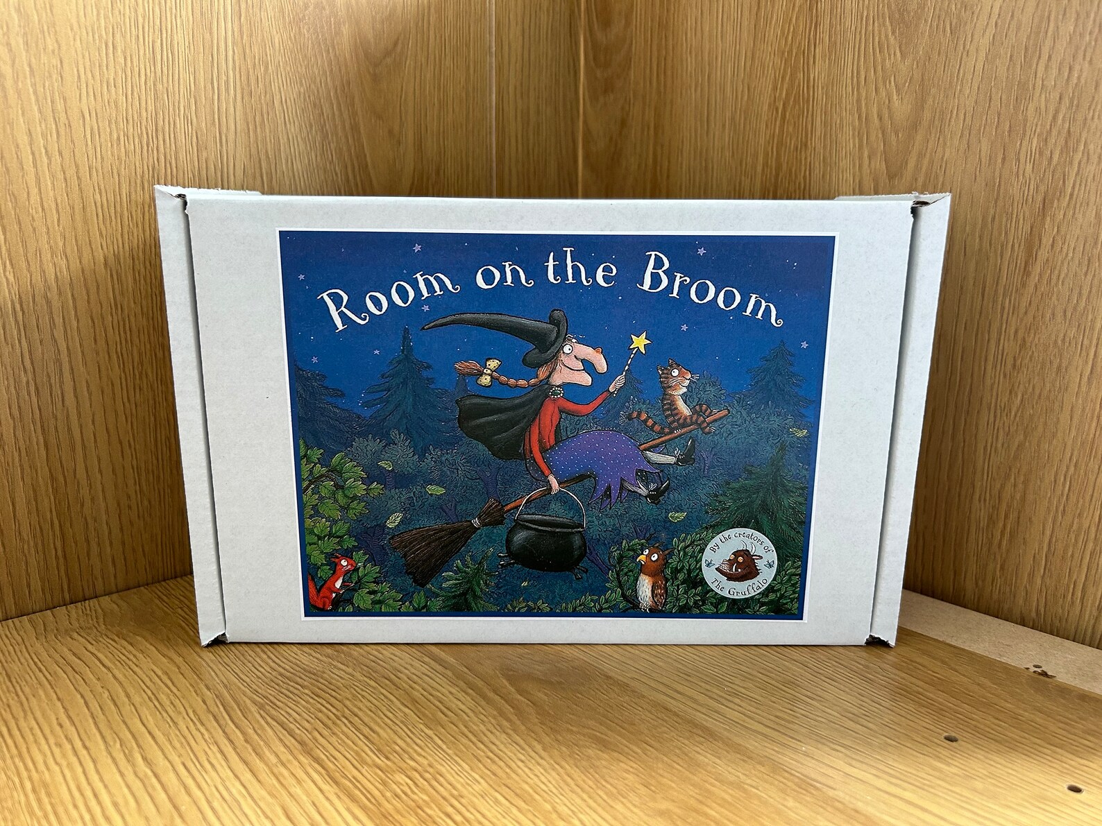 Room on the Broom Sensory Story Box, Children's Story Box, Sensory Box ...