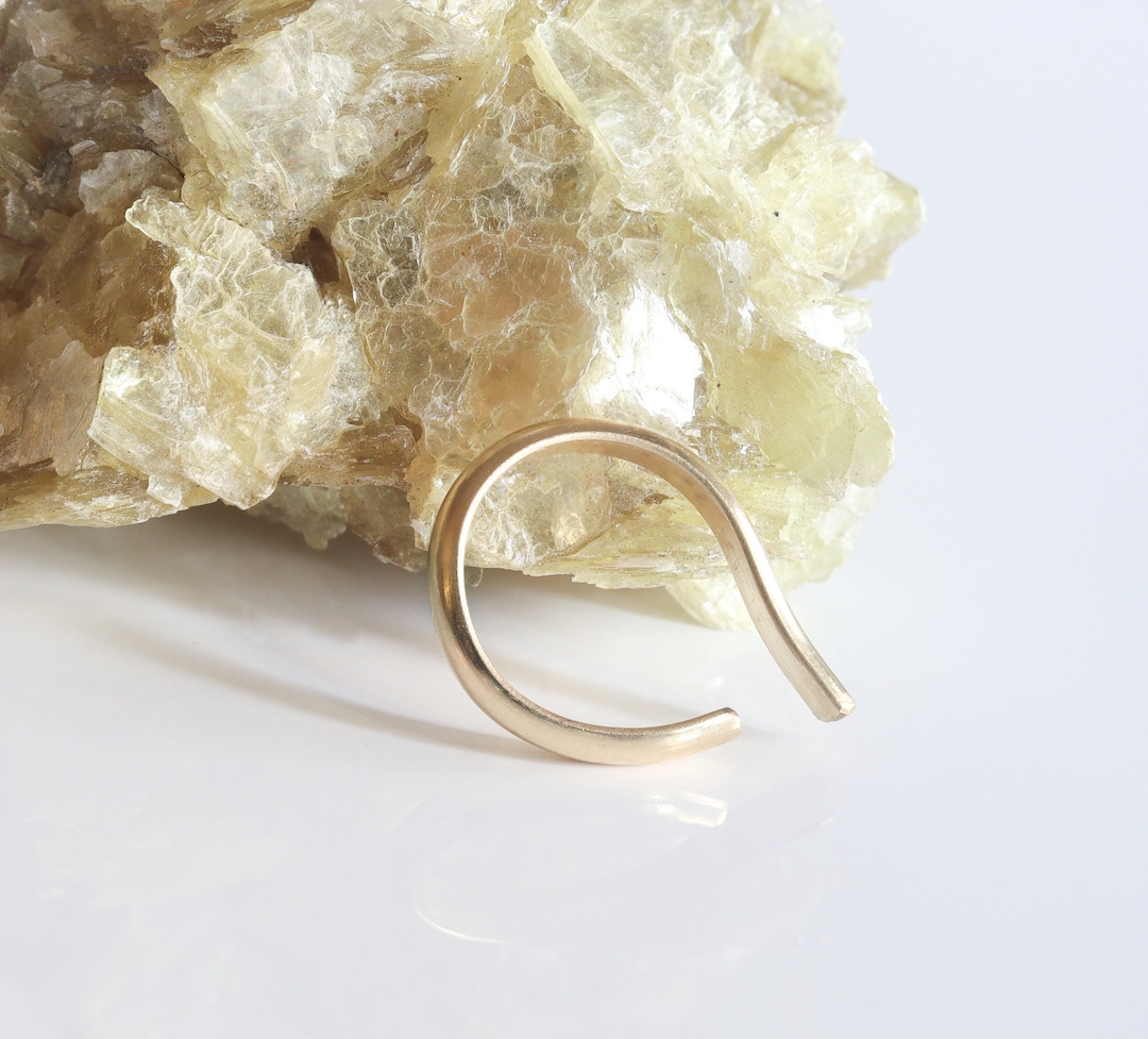 Smooth Groove Ear Cuff, Cartilage Cuff, 14k Gold Filled Ear Cuff, No ...