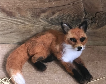 Realistic Red Fox Holding Its Prey Wool Sculpture Needle Felted Fox ...