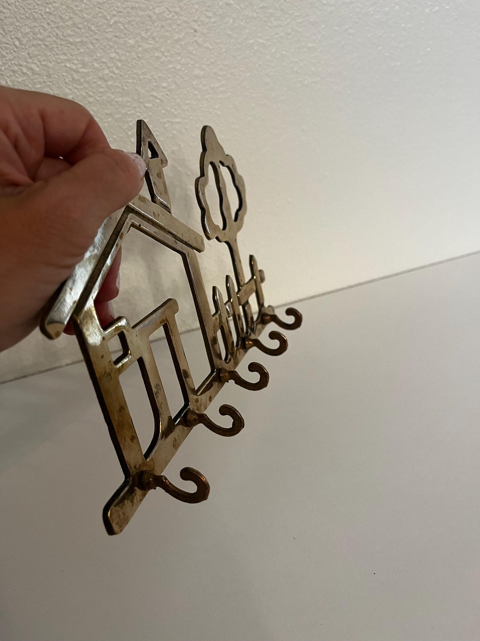Vintage Brass Key Hook: House and Picket Fence - Etsy
