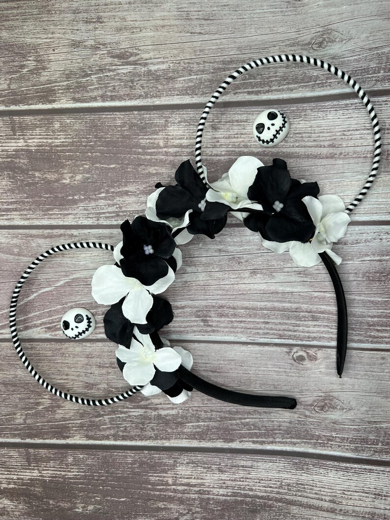 Skeleton Nightmare Mouse Ears Halloween Spooky Black and White Mouse ...