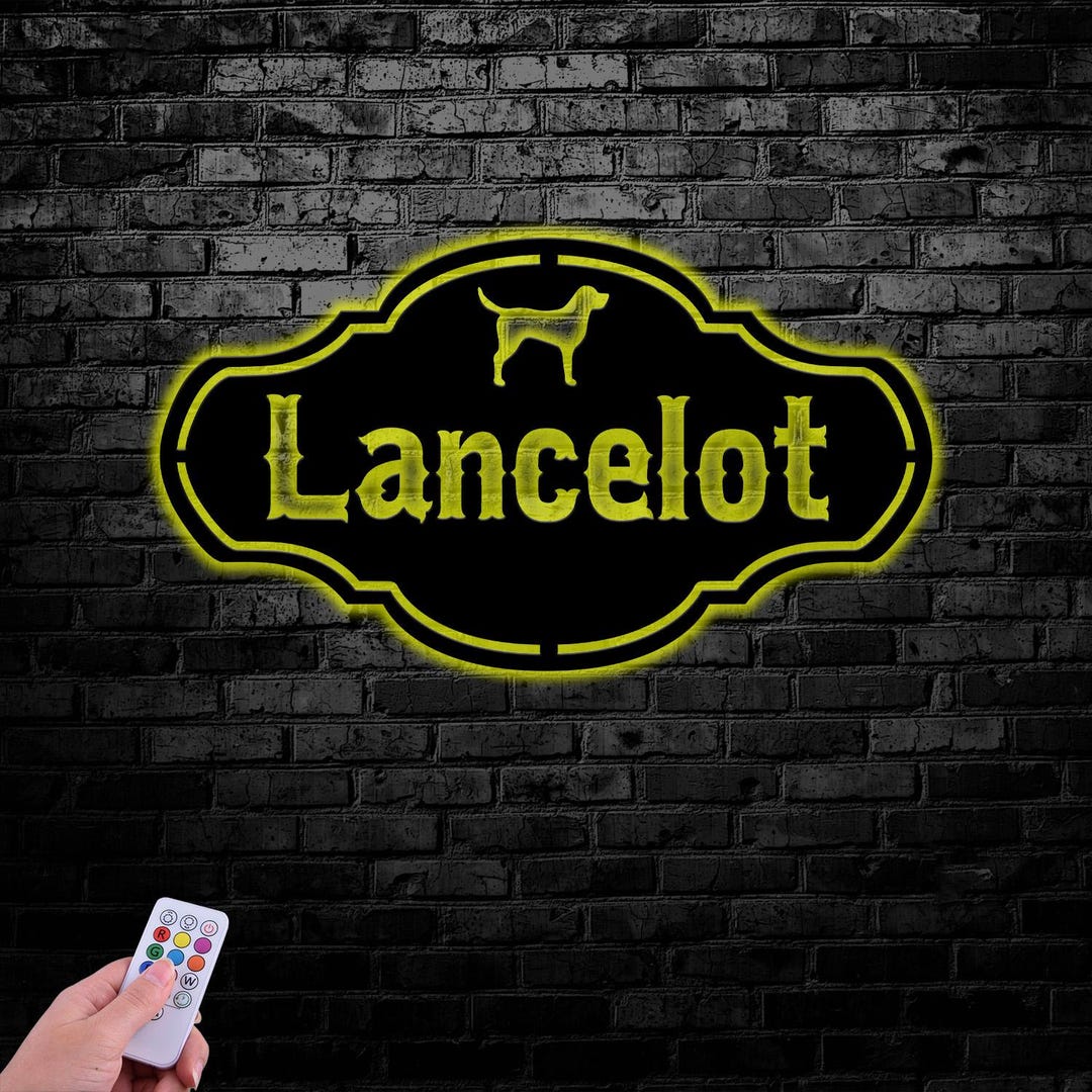 Personalized Crate Metal Sign, Custom Dog Décor, Hanging Crate ...