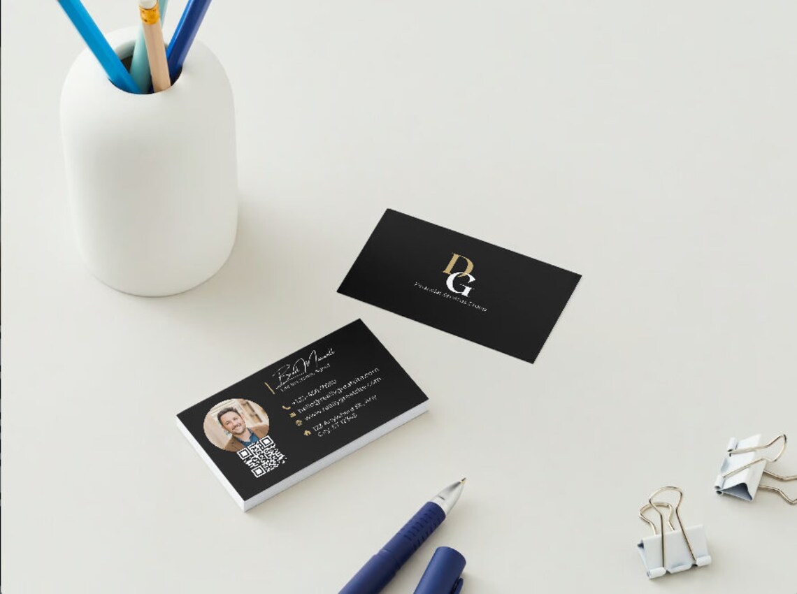 Life Insurance Business Card Template Insuranceagent Business Card ...