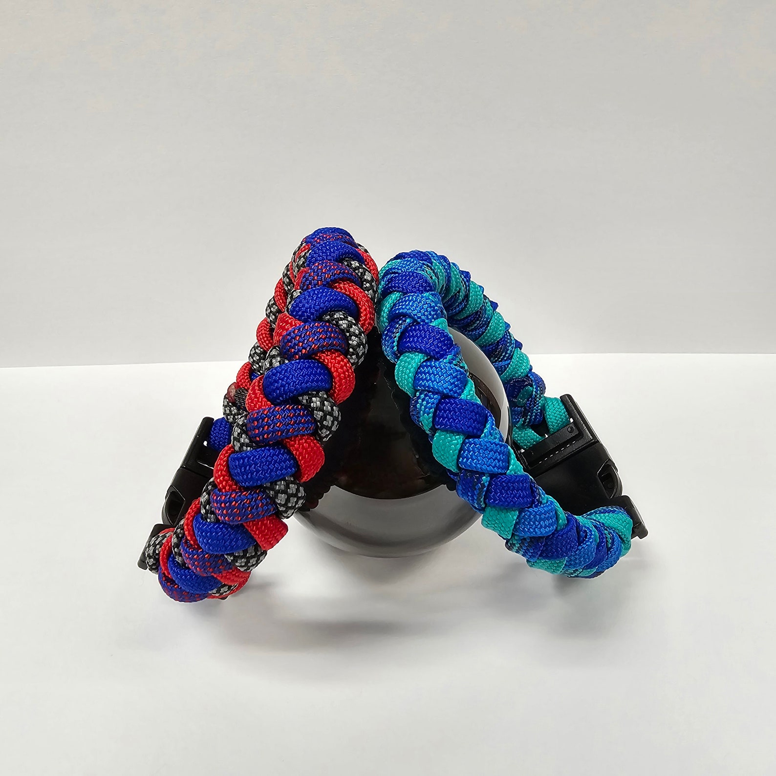 Custom Paracord Bracelet – 550 Cord, Adjustable Fit, Personalized ...