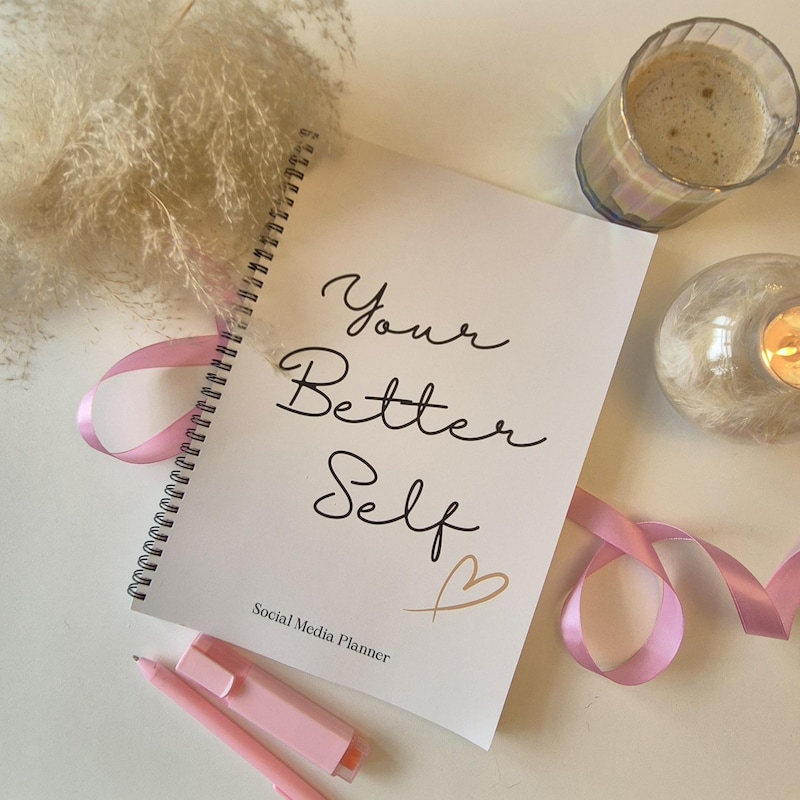 Content Creation Gifts - 60+ Gift Ideas for 2025