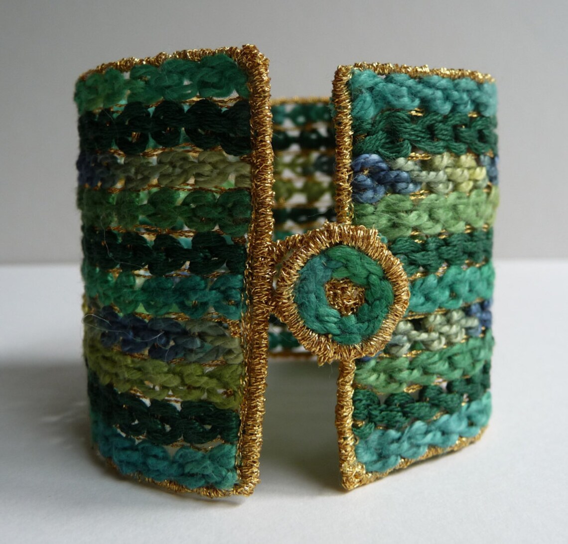 PDF Textile Jewellery: Cuff Bracelet Tutorial Project, Mix Machine ...