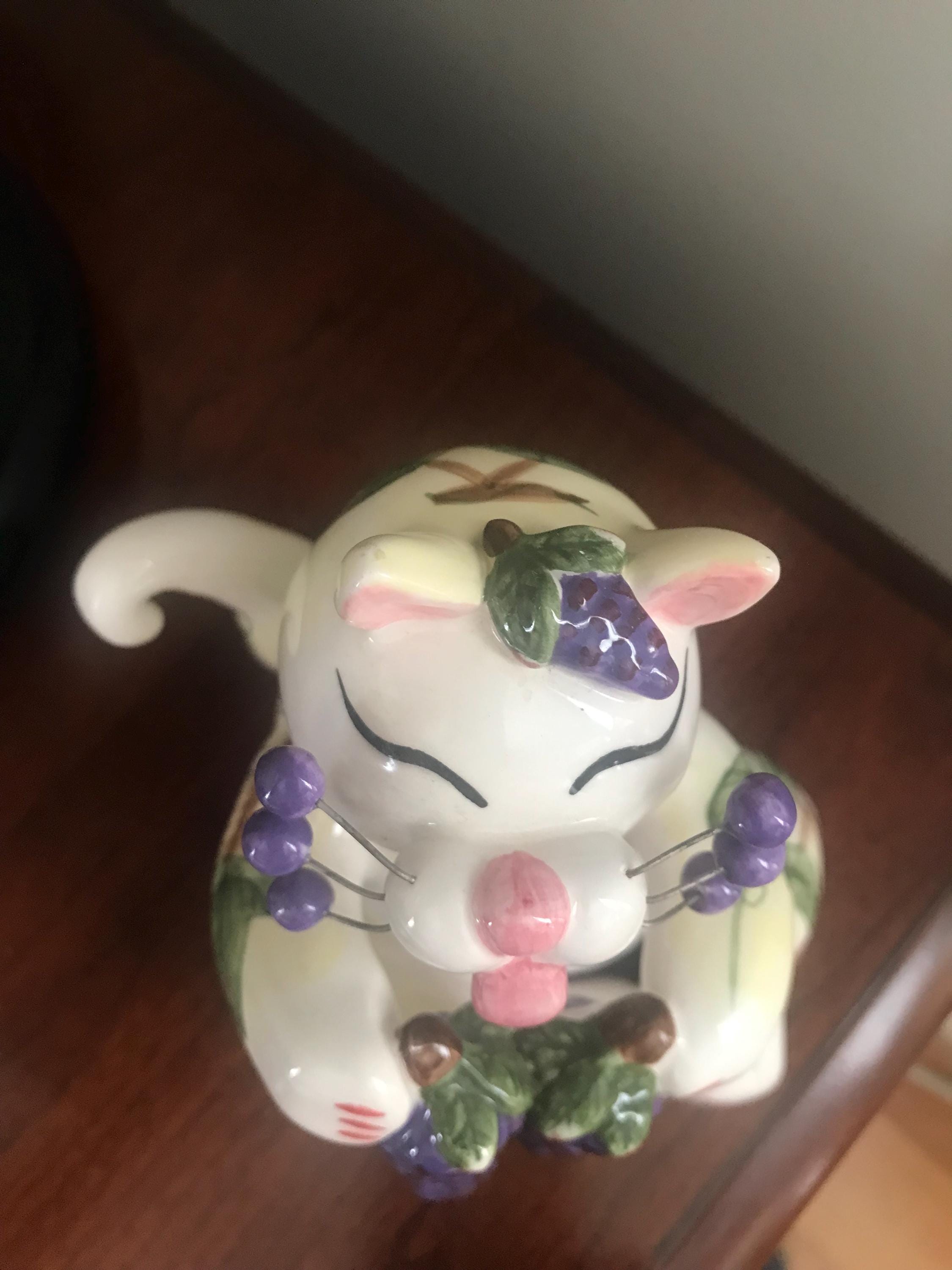 Rare Amy Lacombe Whimsiclay Cat With Grapes Figurine 2002 - Etsy
