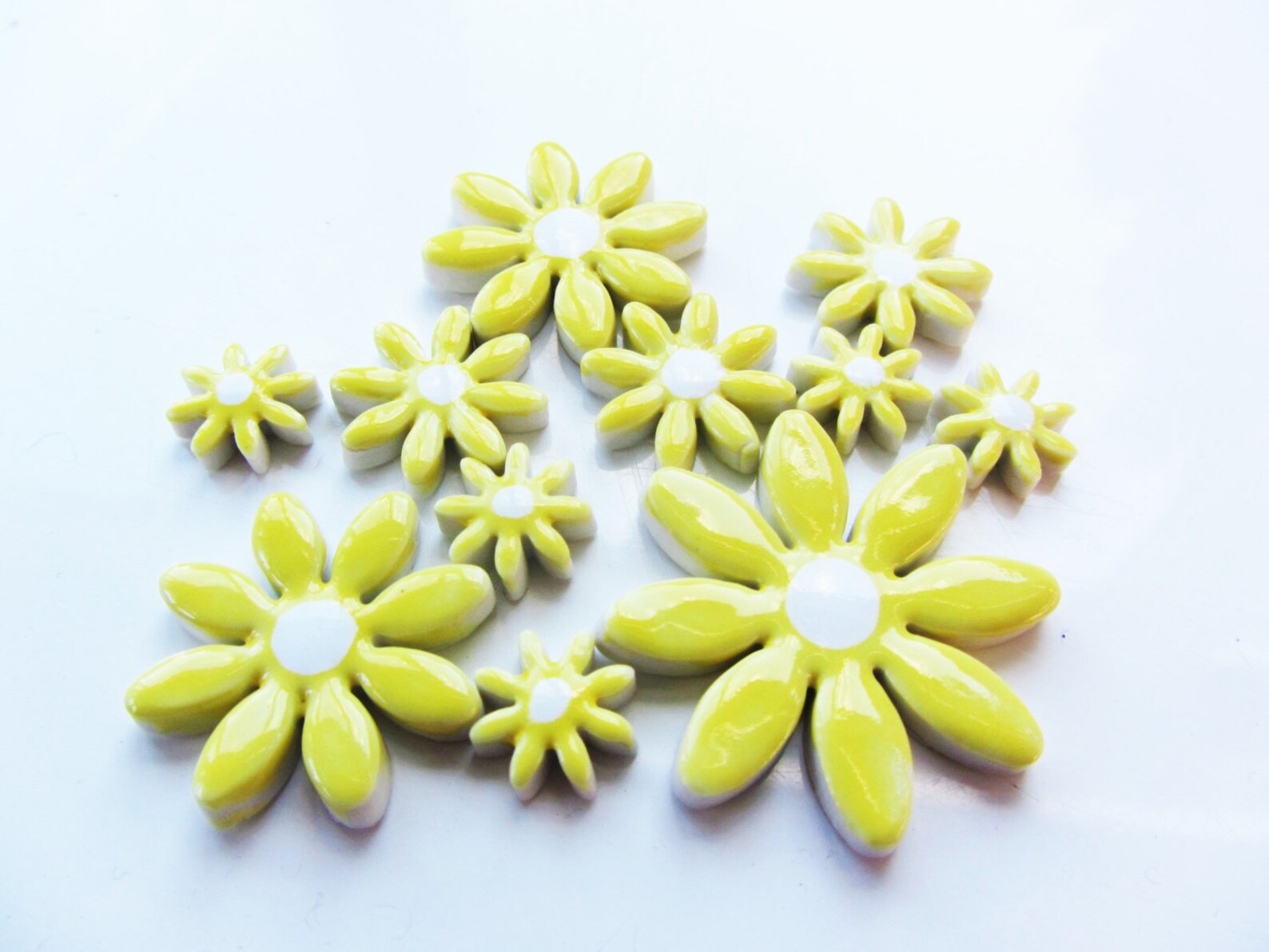 Handmade Ceramic Mosaic Daisy Flower Tiles Shapes - Etsy