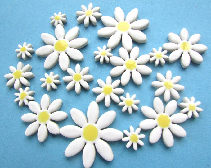 21 Daisy Mosaic Tiles,pretty Handmade Ceramic White Flowers - Etsy