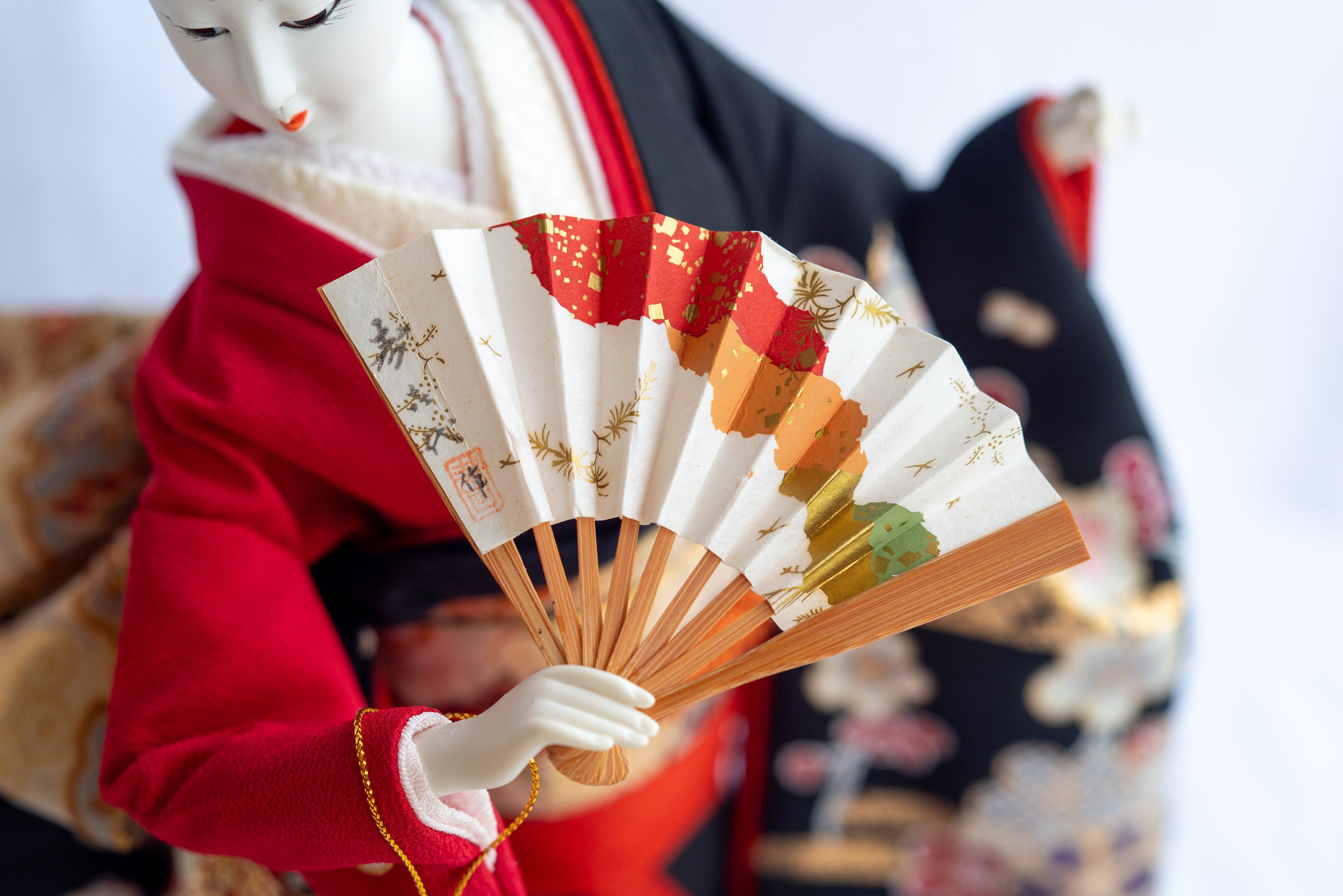 Large Japanese Dancer Doll beautiful Details, Red, Black, Gold Kimono ...