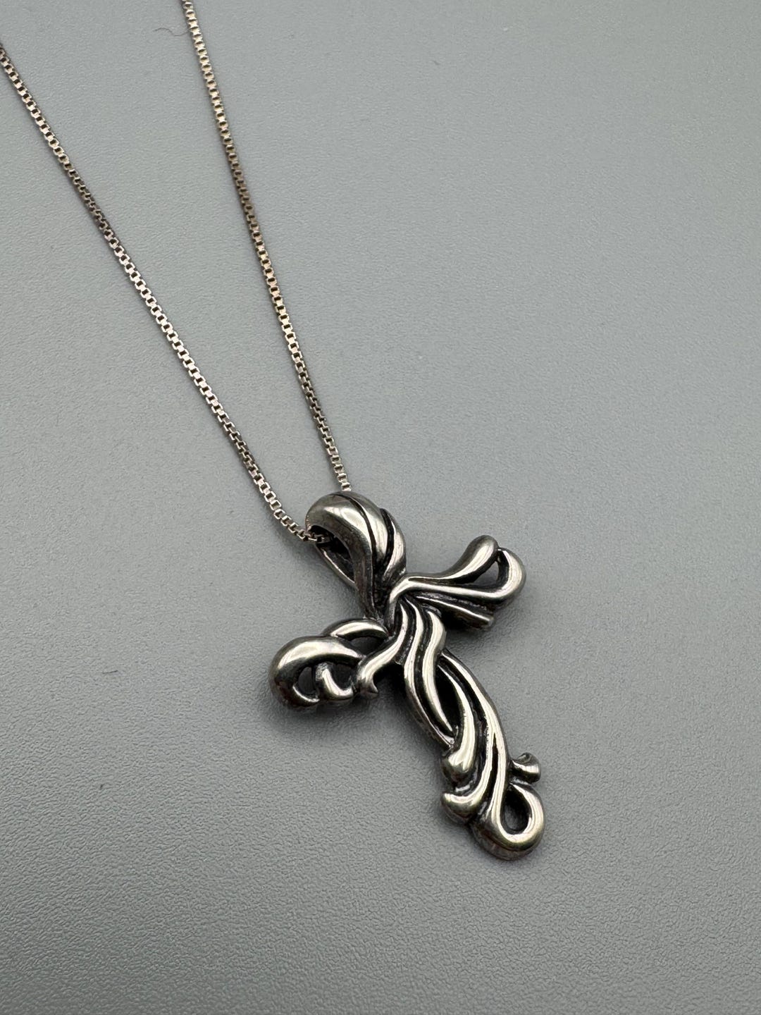 Vintage Chunky Swirl Cross Pendant With 17" 925 Sterling Silver Box ...