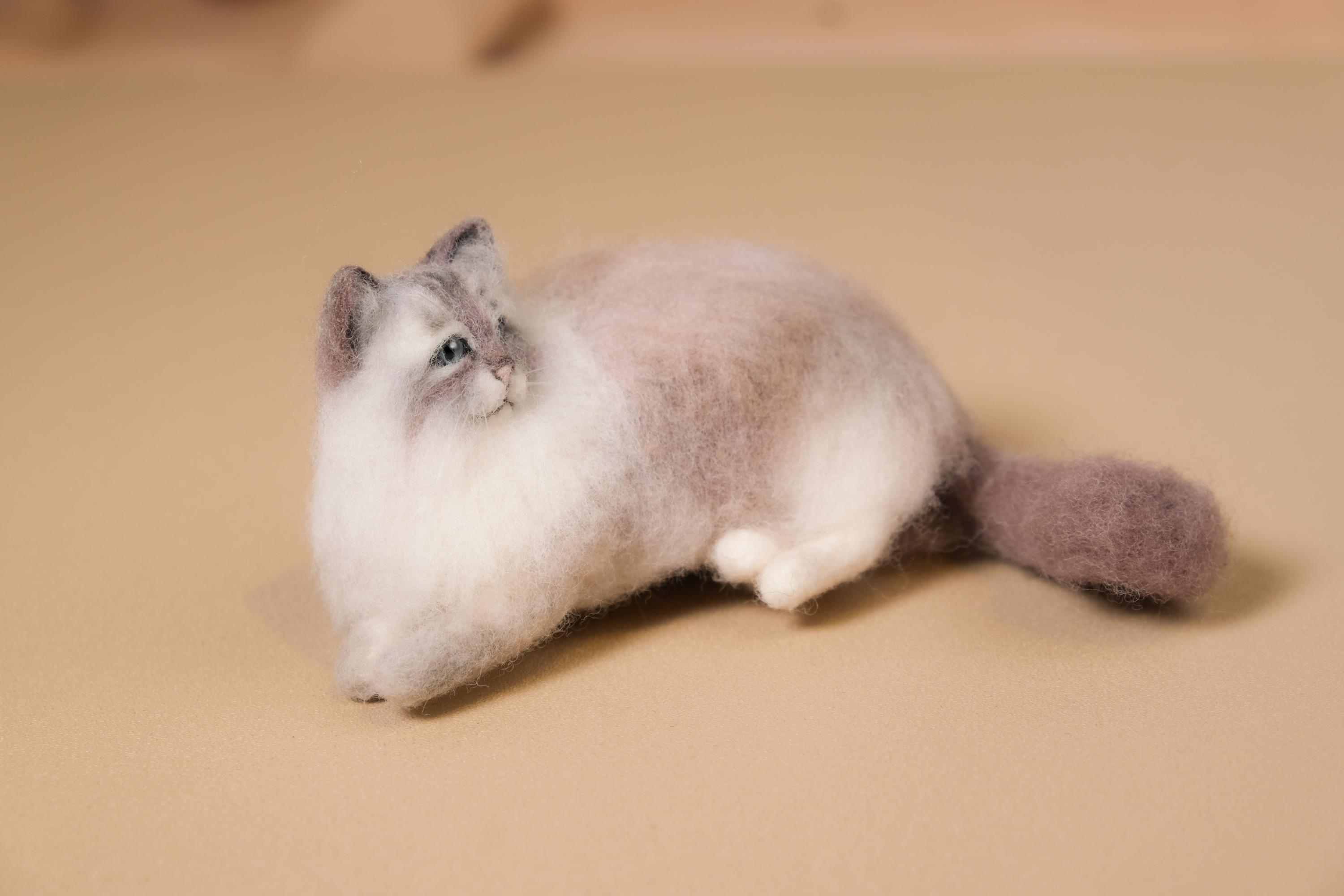 Custom Needle Felted Ragdoll Cat Figurine| Custom Wool Felting Cat ...