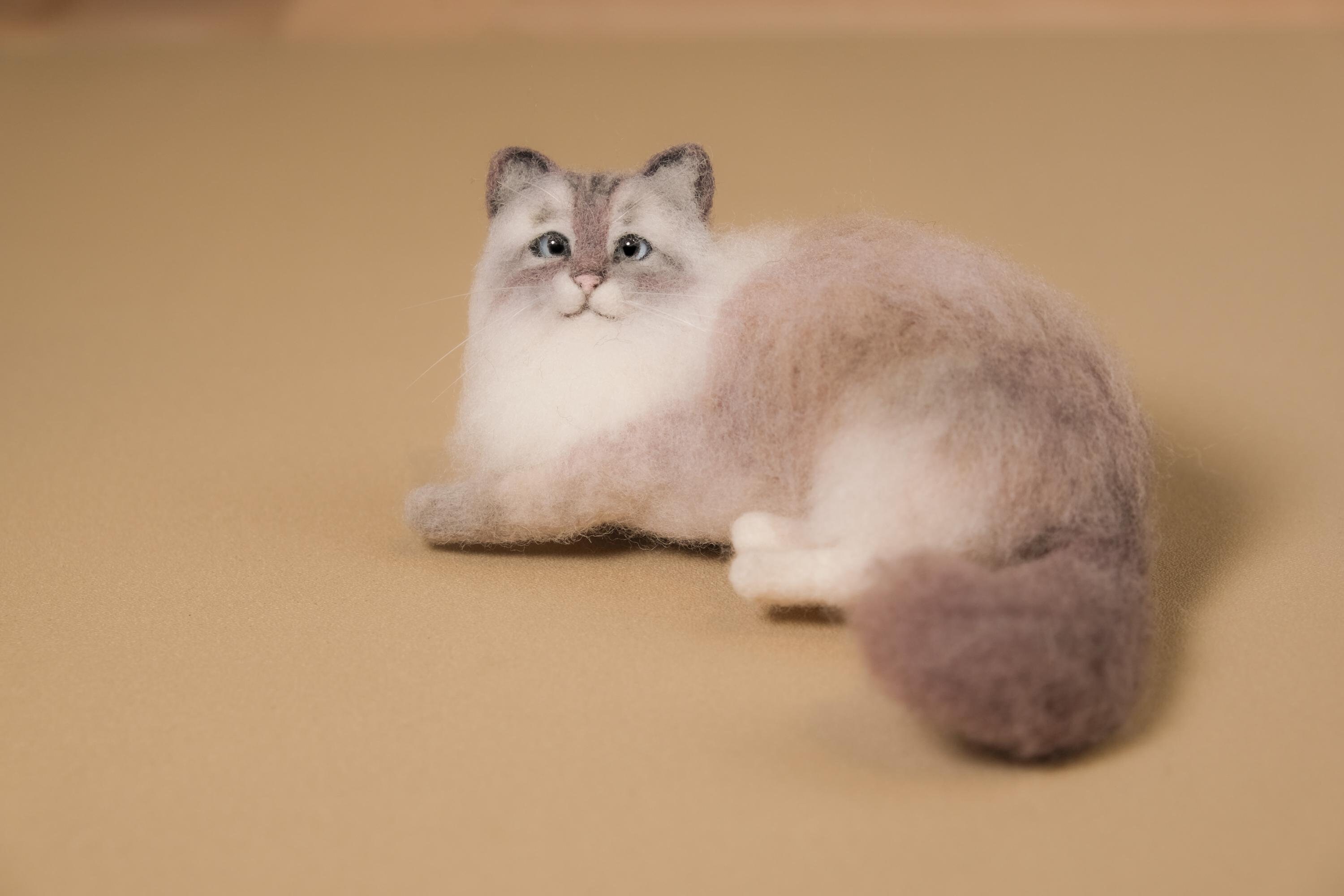 Custom Needle Felted Ragdoll Cat Figurine| Custom Wool Felting Cat ...